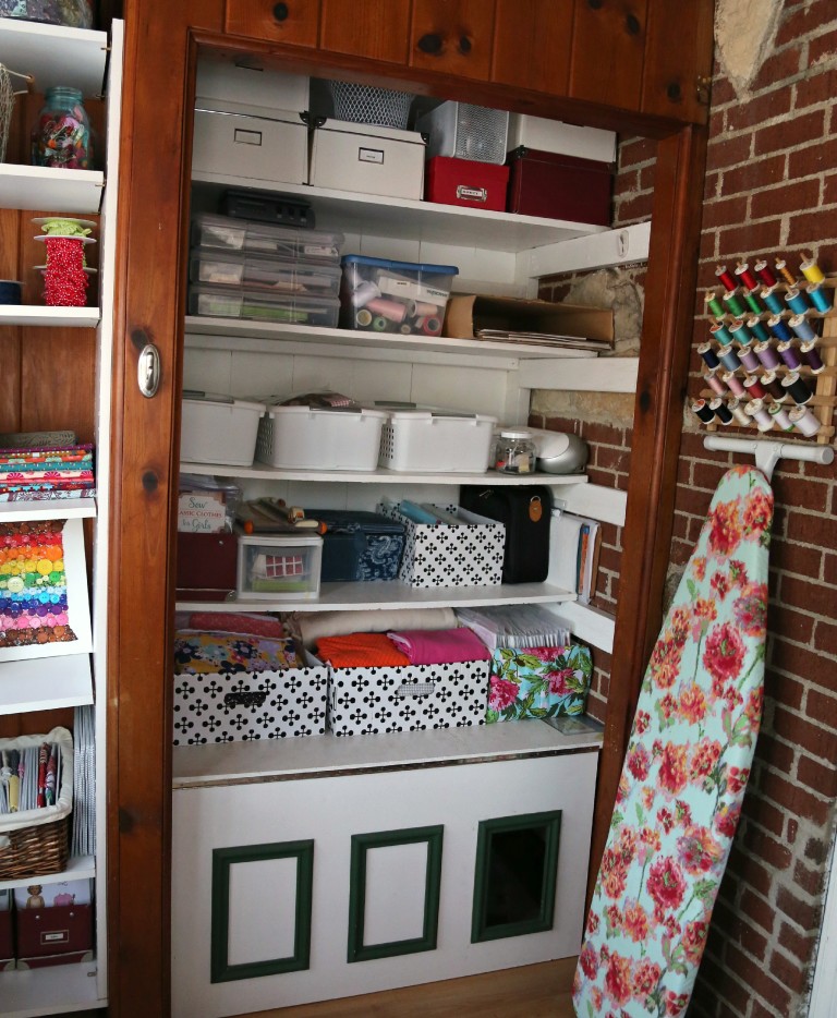 The Cottage Mama Sewing Studio. Check out this sewing space! www ...